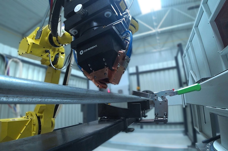 Robot for Laser Cladding using Additives